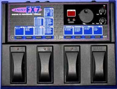 Pedaleira DOD FX-7 - Processador de Sinal e Pré-Amplificador para Guitarra