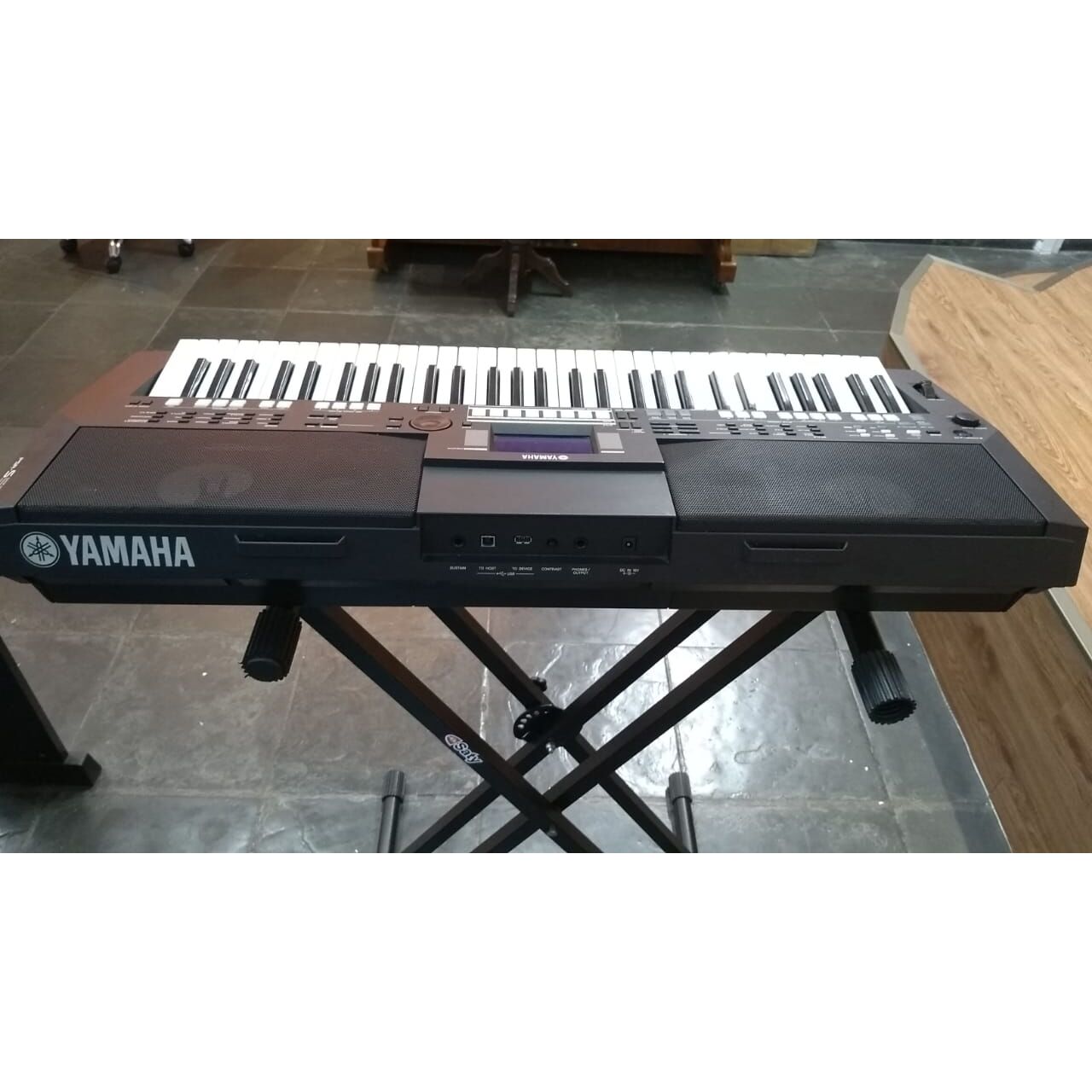 Yamaha PSR-S550B Arranjador - Usado | Melhores Preços e Condições